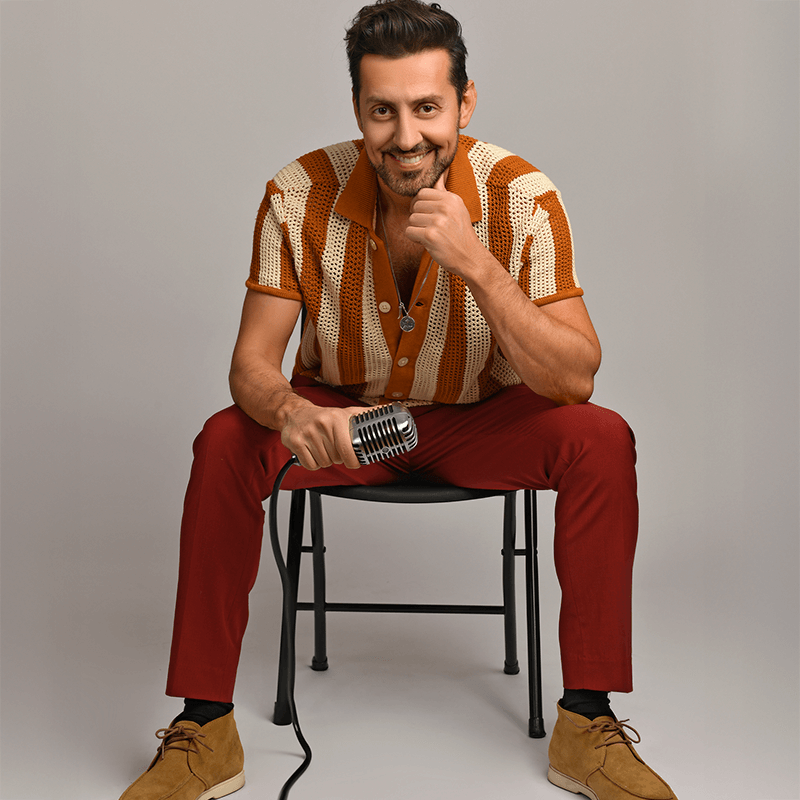 Max Amini - A Comic Soul